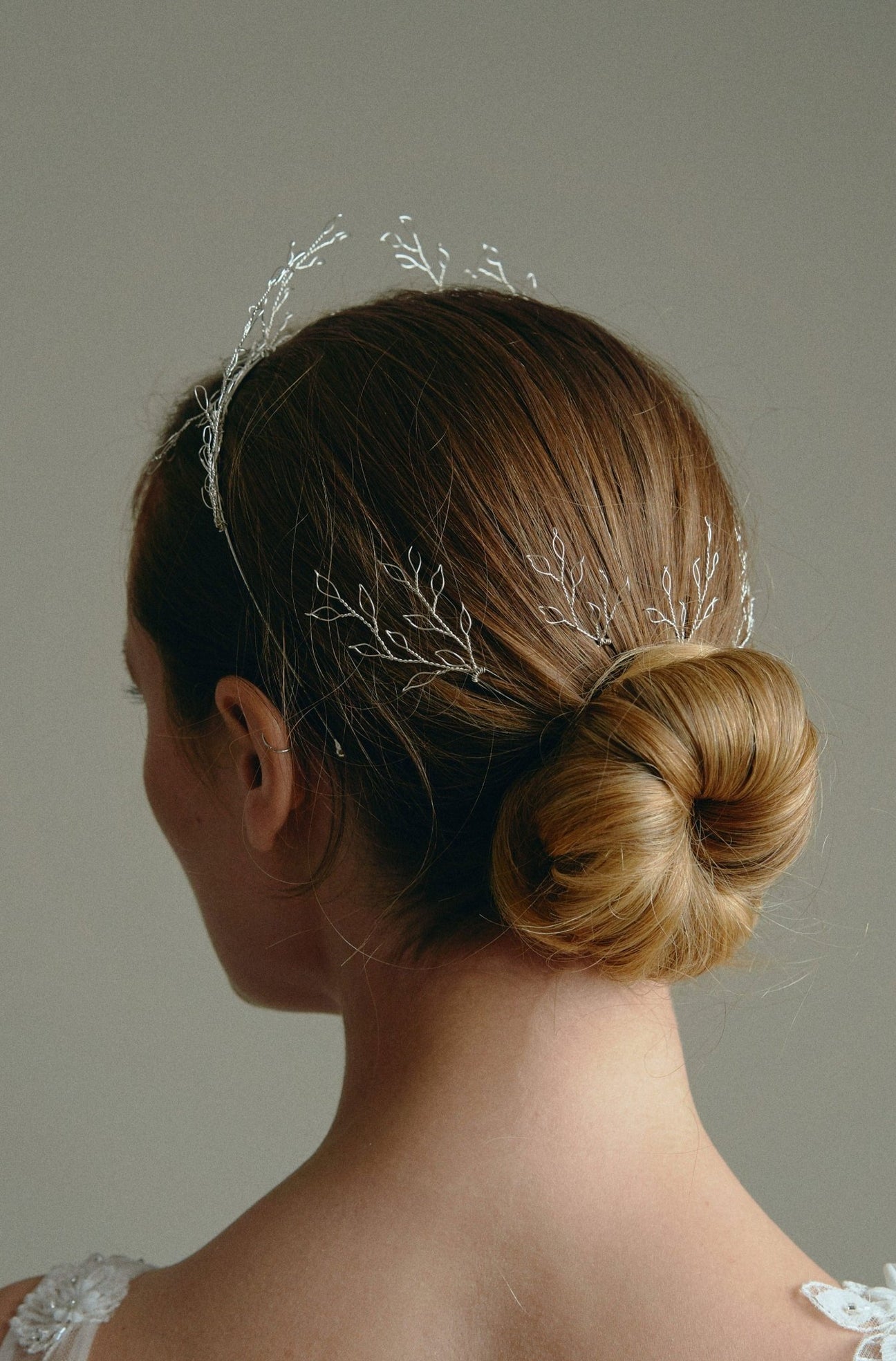 Libby Minimal Botanical Leafy Wedding Hair Pins - Gold/Silver – Debbie ...